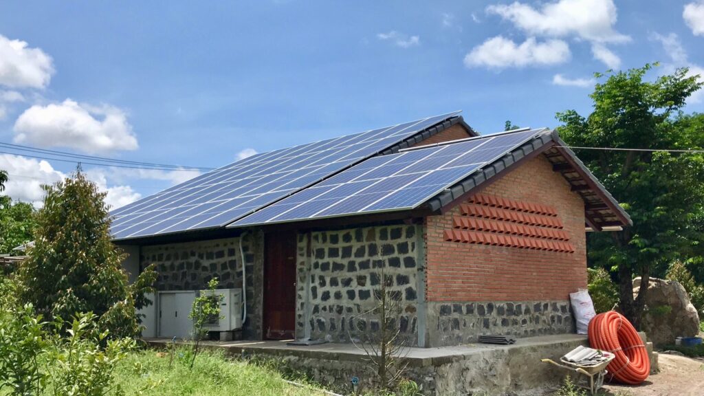 NĂNG LƯỢNG MẶT TRỜI - https://www.lacvietco.com